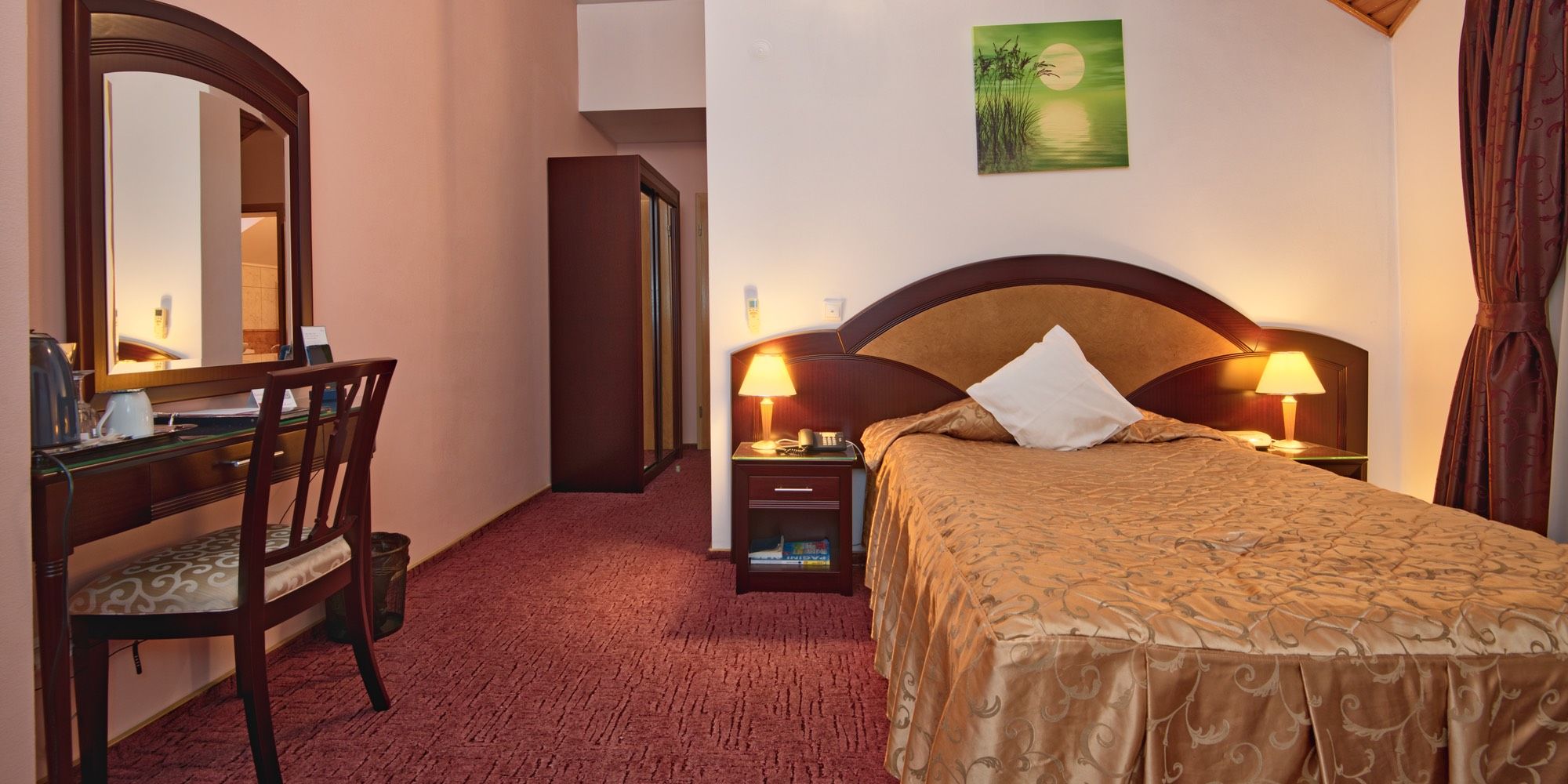 Single - Hotel Ambient Brasov - Best price guarantee for Ambient properties